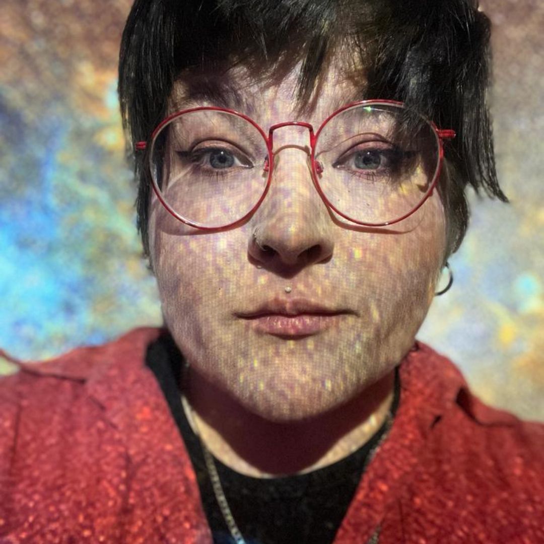 Who we are – Amina